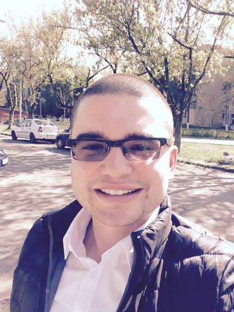 UNITED, tricoul multicultural, ultima invenţie a proiectului ...